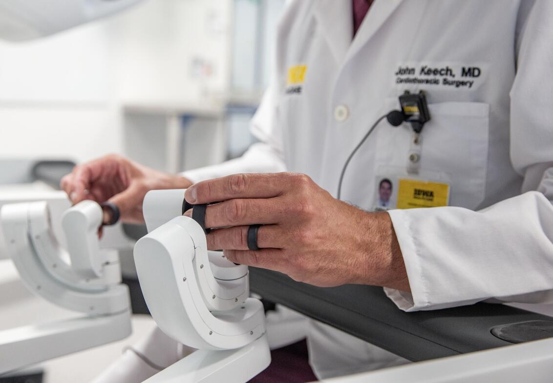 University of Iowa acquires da Vinci surgical robots: ‘This is the ...